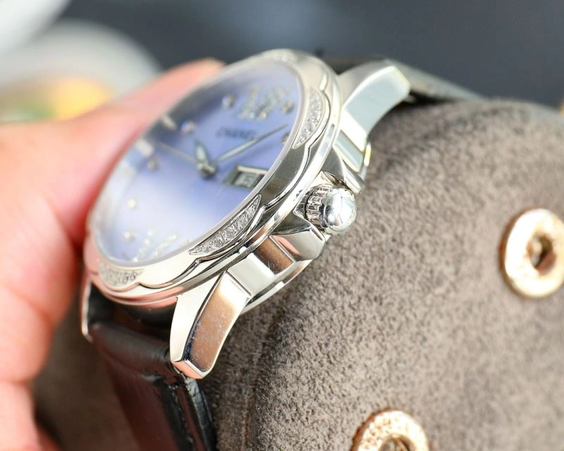 Economical CHANEL Watches