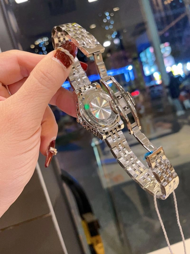 Brand-authenticated CHOPARD Watches