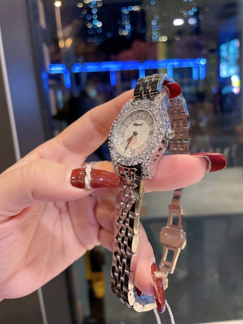 Brand-authenticated CHOPARD Watches