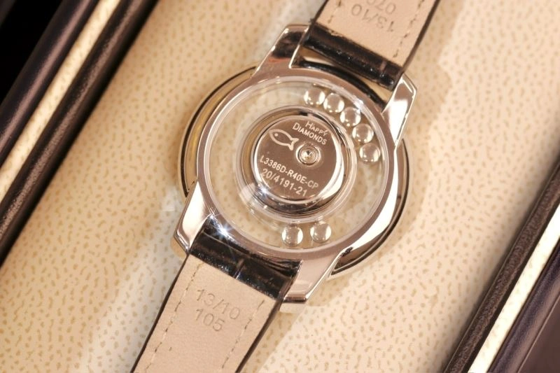 Brand-authenticated CHOPARD Watches