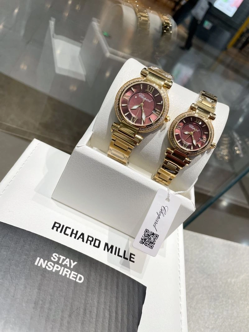 Brand-authenticated CHOPARD Watches