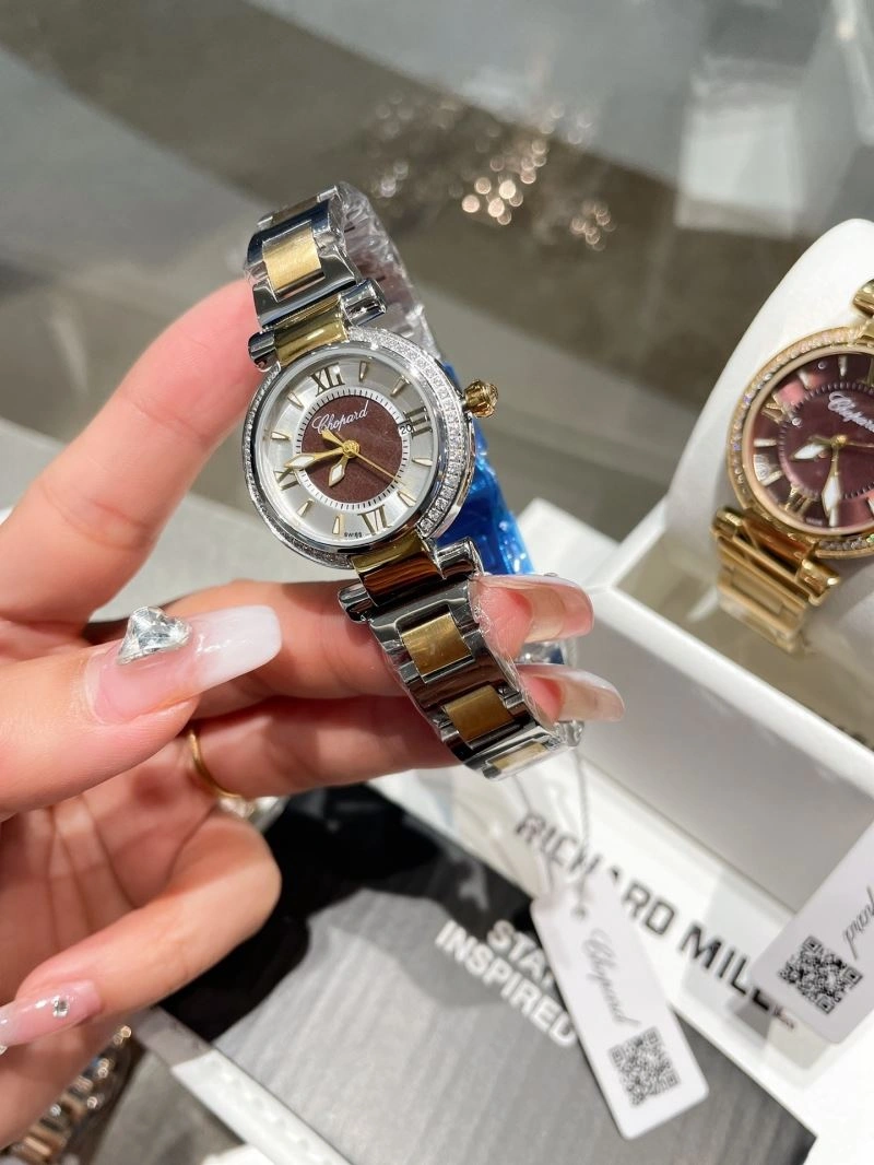 Brand-authenticated CHOPARD Watches