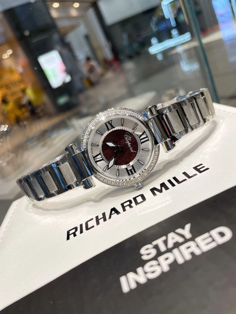 Brand-authenticated CHOPARD Watches