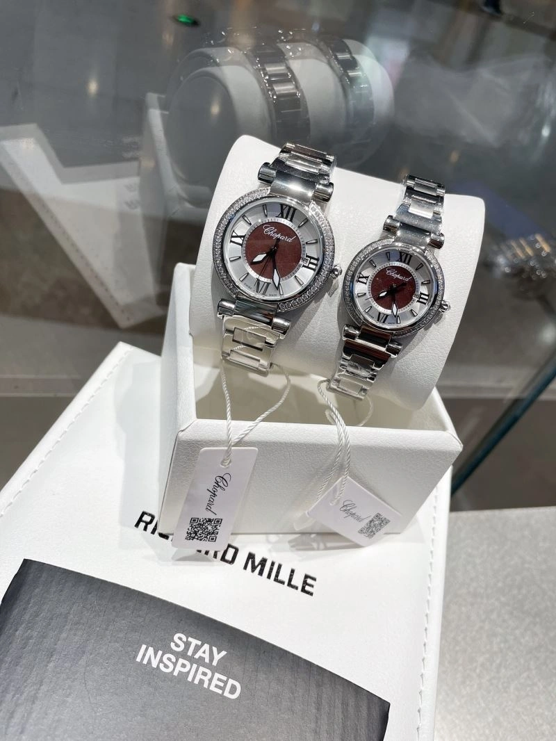 Brand-authenticated CHOPARD Watches