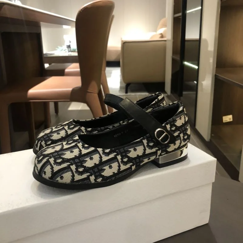 Indistinguishable CHRISTIAN DIOR SHOES
