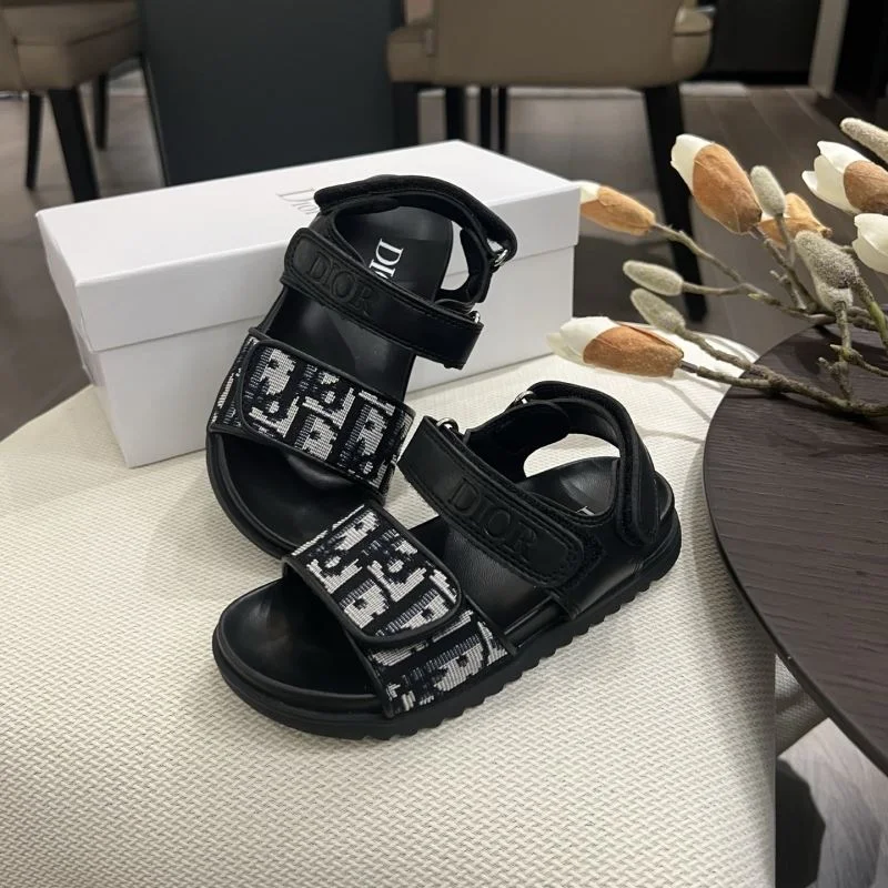 Bargain CHRISTIAN DIOR SHOES