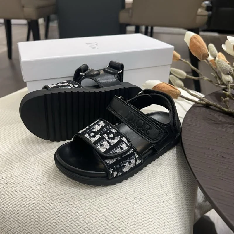 Bargain CHRISTIAN DIOR SHOES