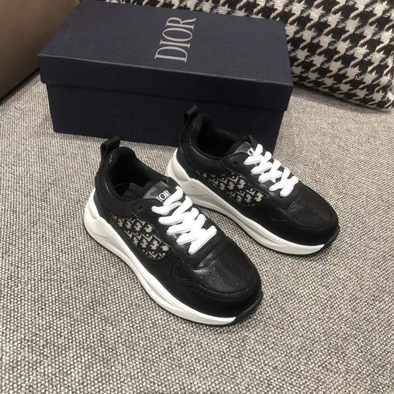 Accurate model CHRISTIAN DIOR SHOES