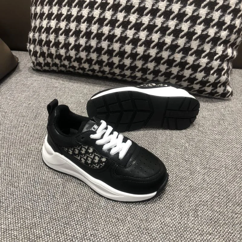 Accurate model CHRISTIAN DIOR SHOES