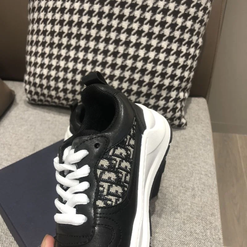 Accurate model CHRISTIAN DIOR SHOES