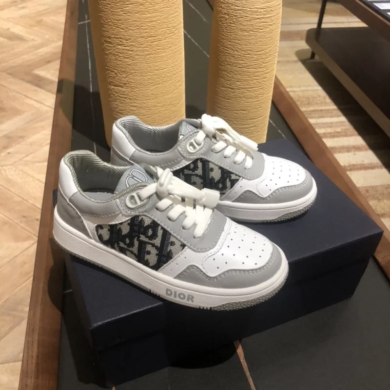 Economical CHRISTIAN DIOR SHOES