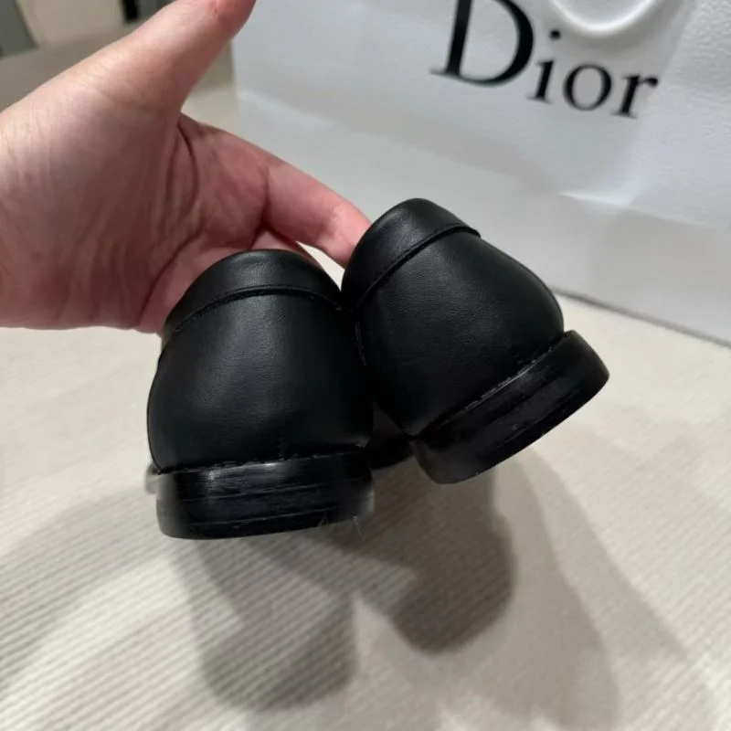 Accurate model CHRISTIAN DIOR SHOES