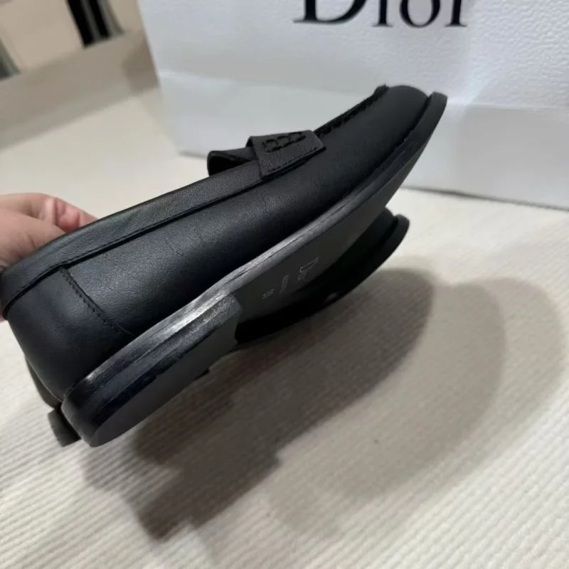 Accurate model CHRISTIAN DIOR SHOES