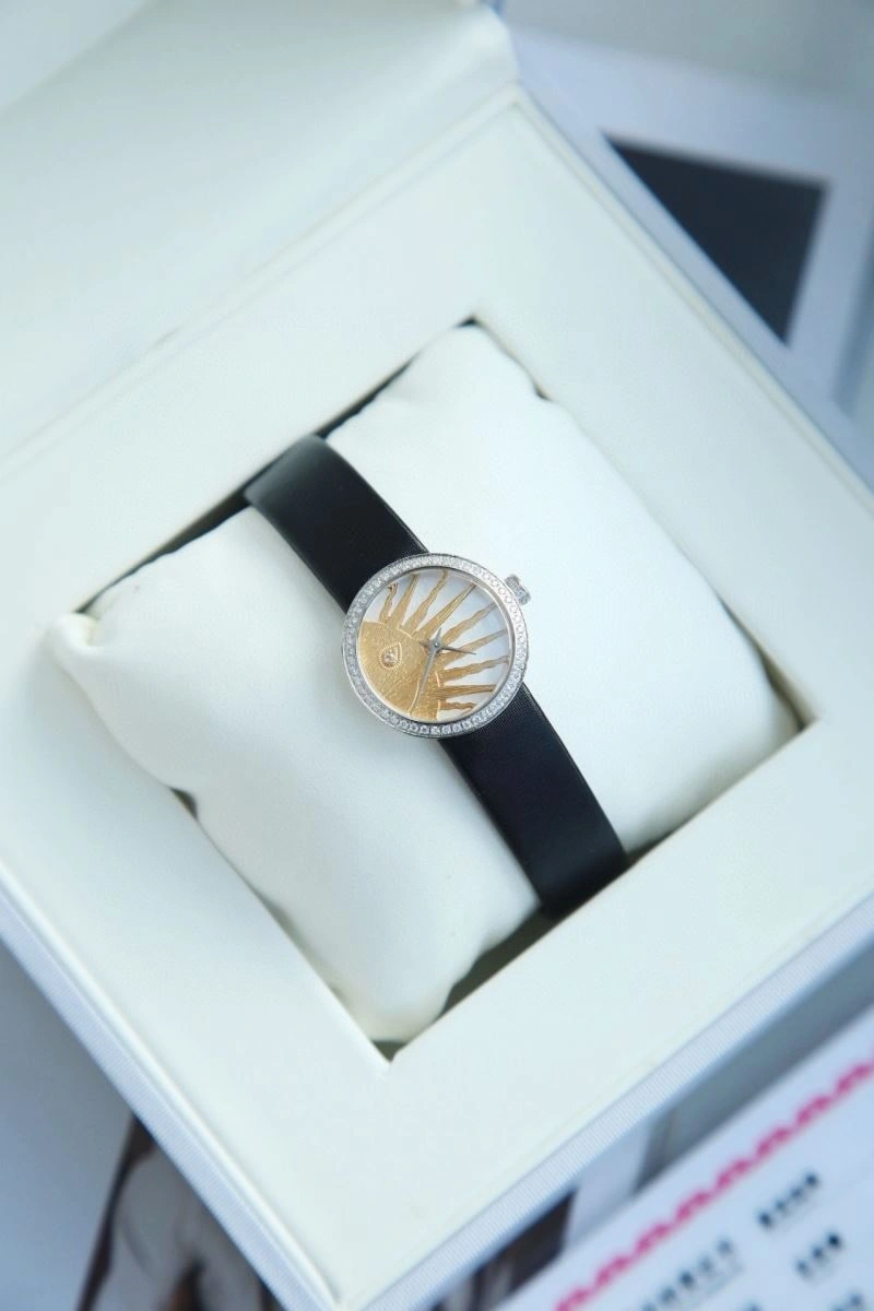 Accurate model CHRISTIAN DIOR Watches