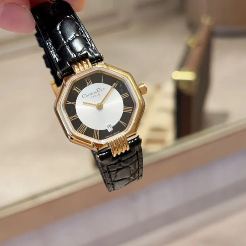 CHRISTIAN DIOR Watches