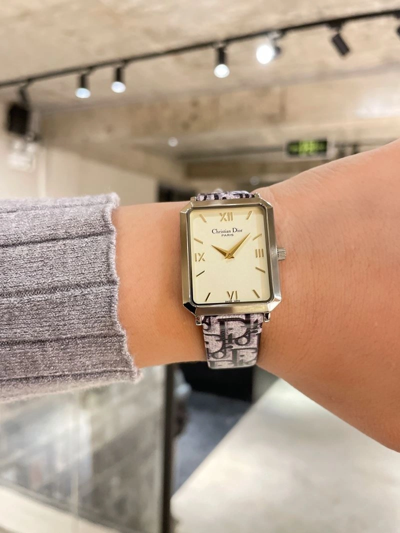 Official CHRISTIAN DIOR Watches