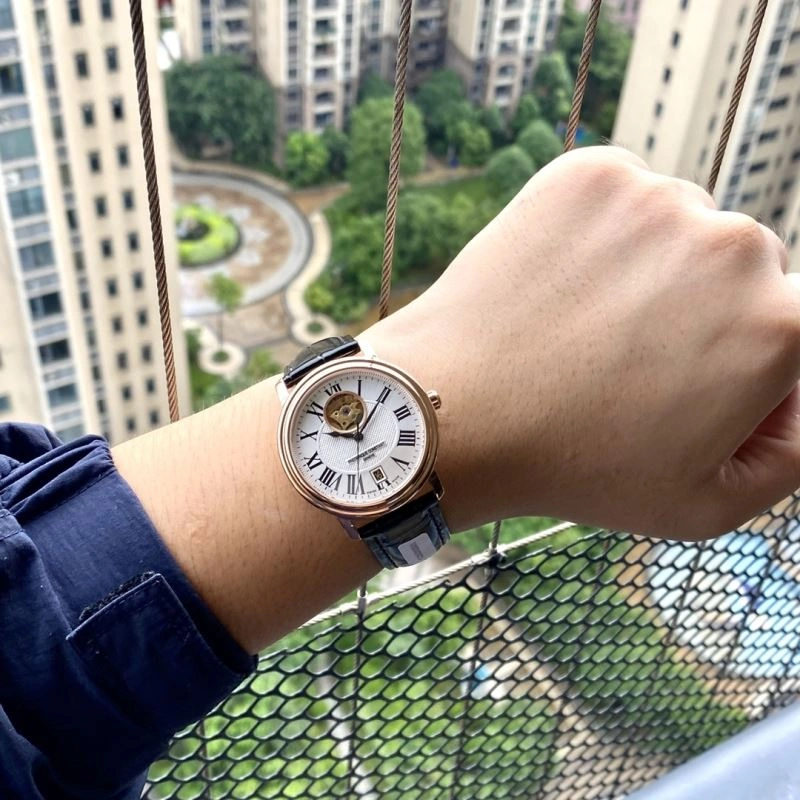 Inexpensive CONSTANT Watches