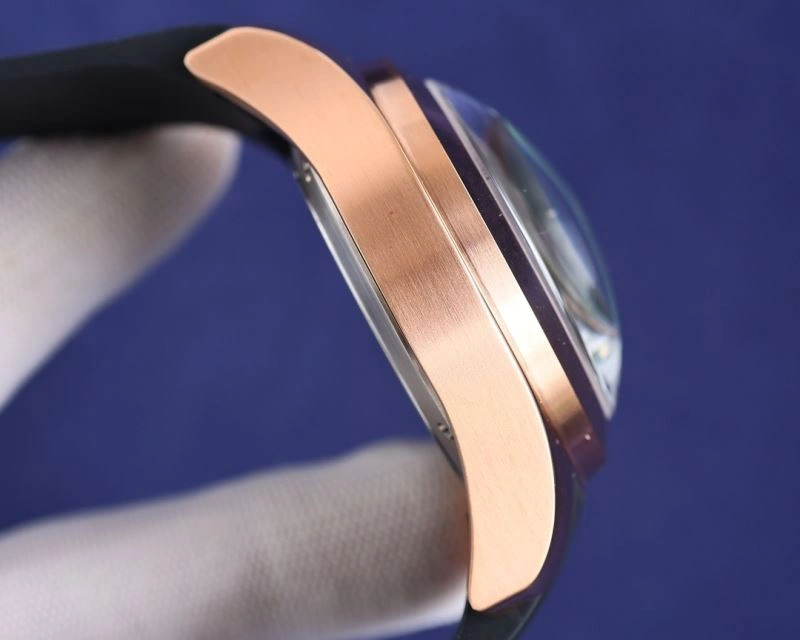 Exact replica CORUM Watches