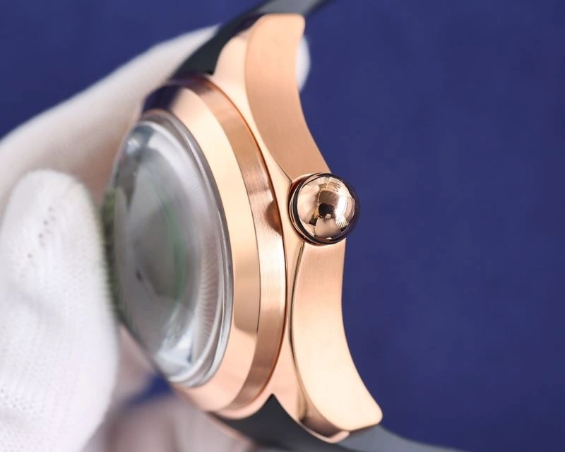 Exact replica CORUM Watches