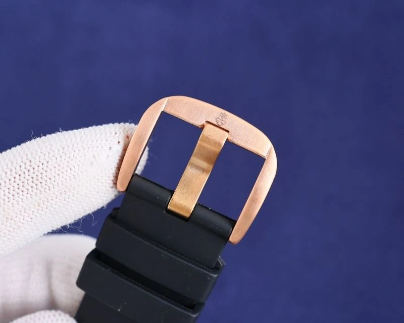 Exact replica CORUM Watches