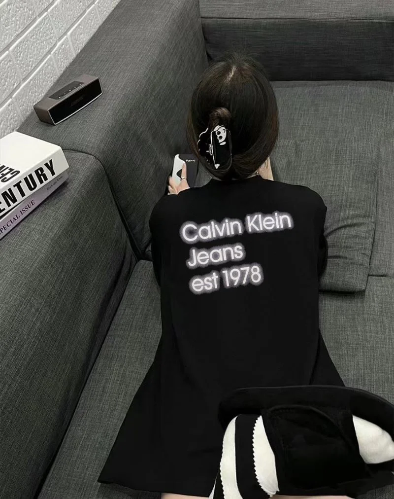 Inexpensive Calvin Klein T-Shirts