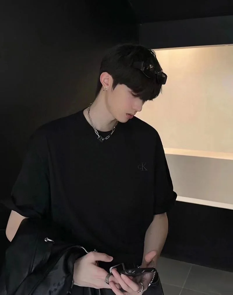 Inexpensive Calvin Klein T-Shirts
