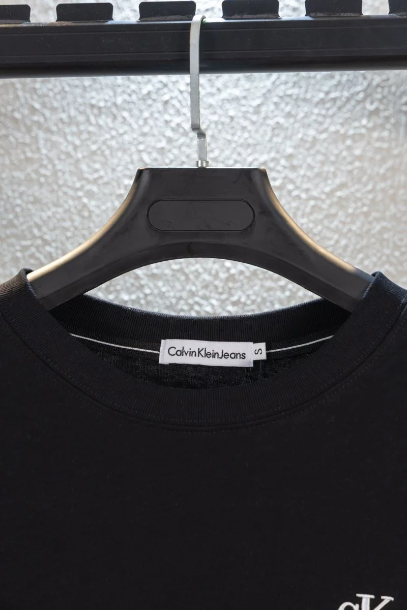 Brand-original Calvin Klein T-Shirts