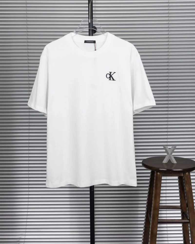 Calvin Klein T-Shirts