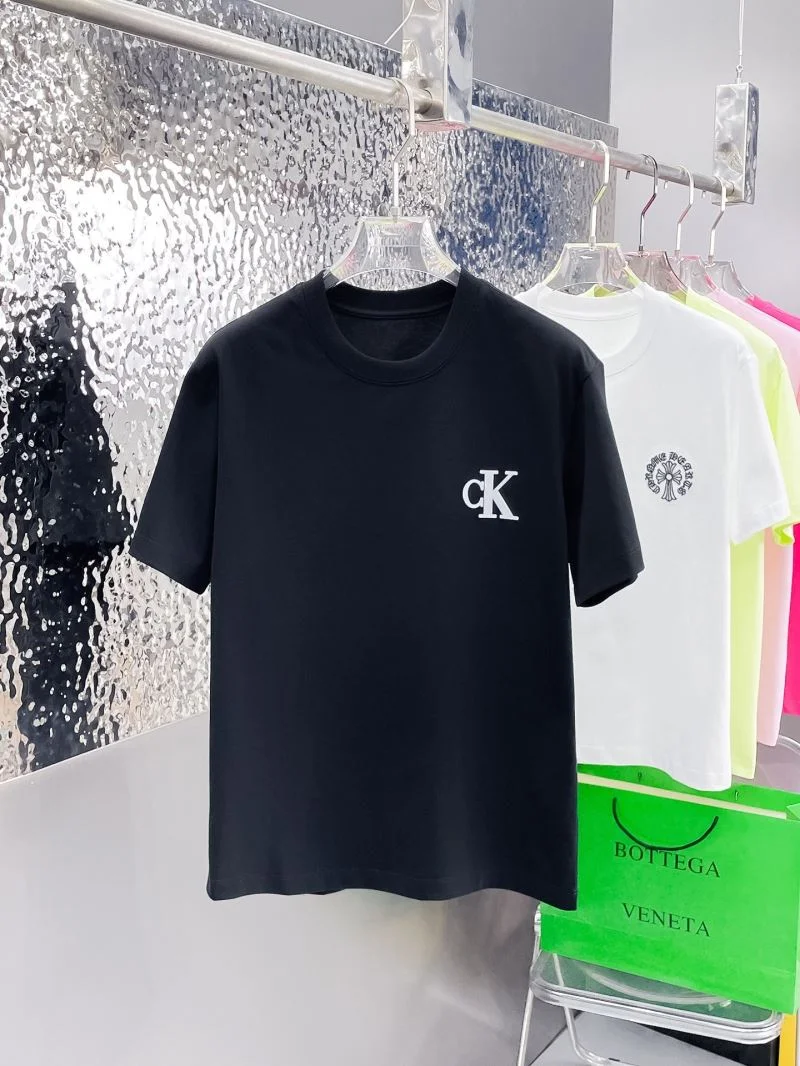 Calvin Klein T-Shirts