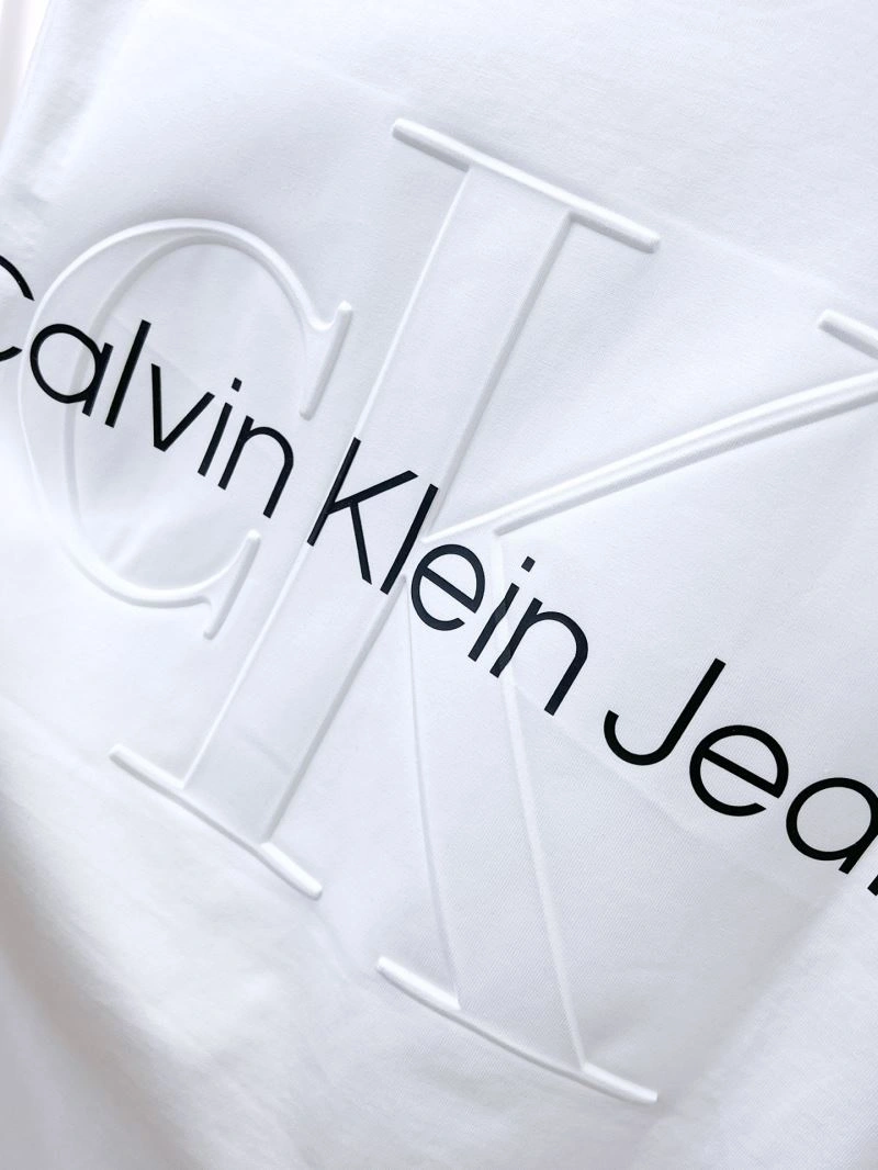 Affordable Calvin Klein T-Shirts