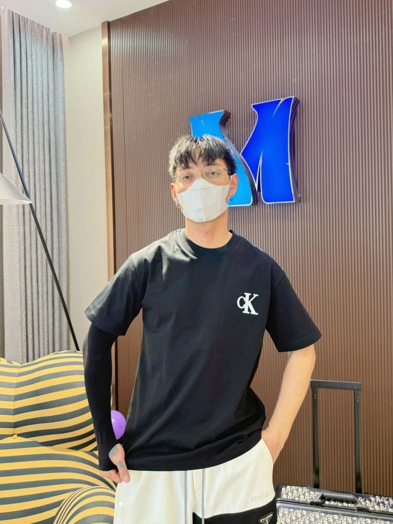 Authentic Calvin Klein T-Shirts