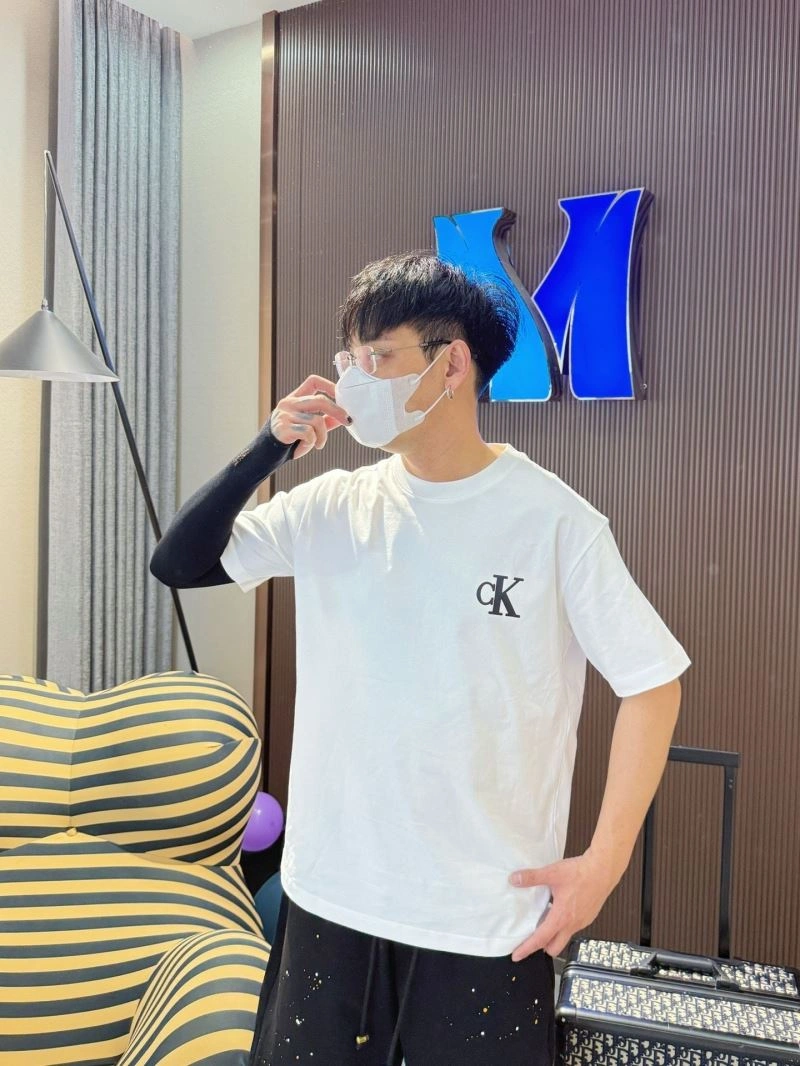 Top mirror Calvin Klein T-Shirts