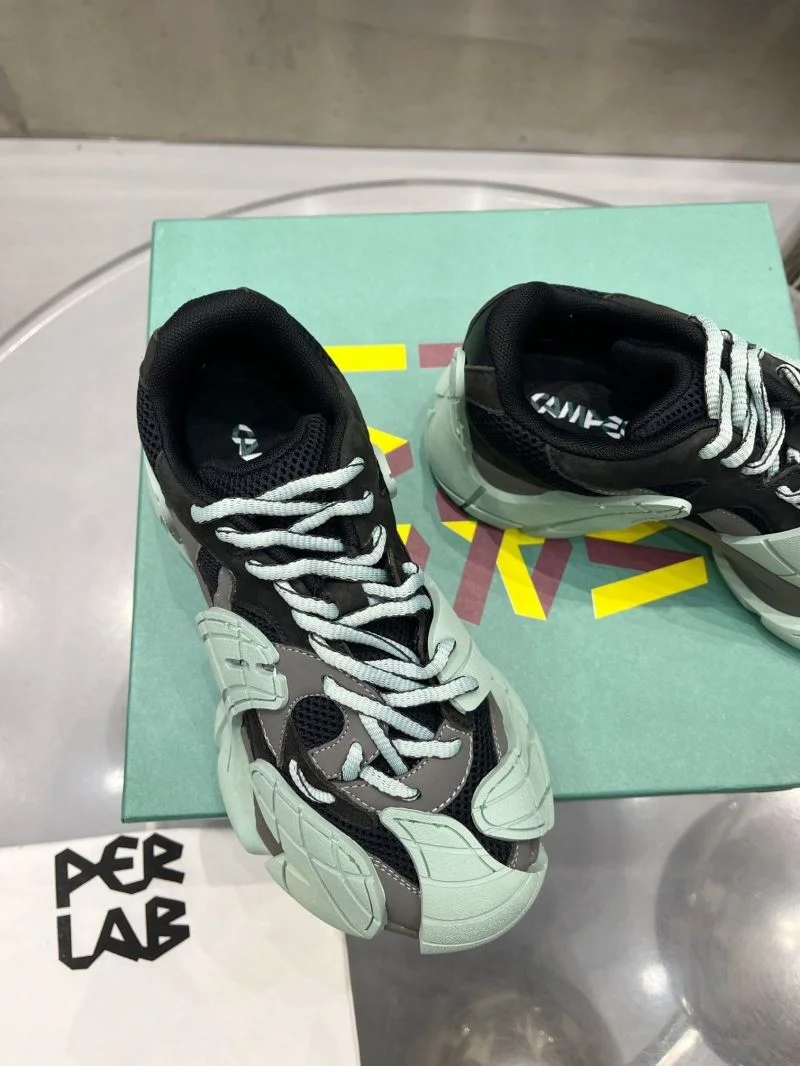 Low-cost Camper Shoes