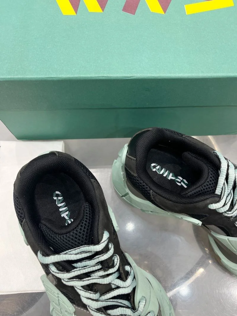 Low-cost Camper Shoes