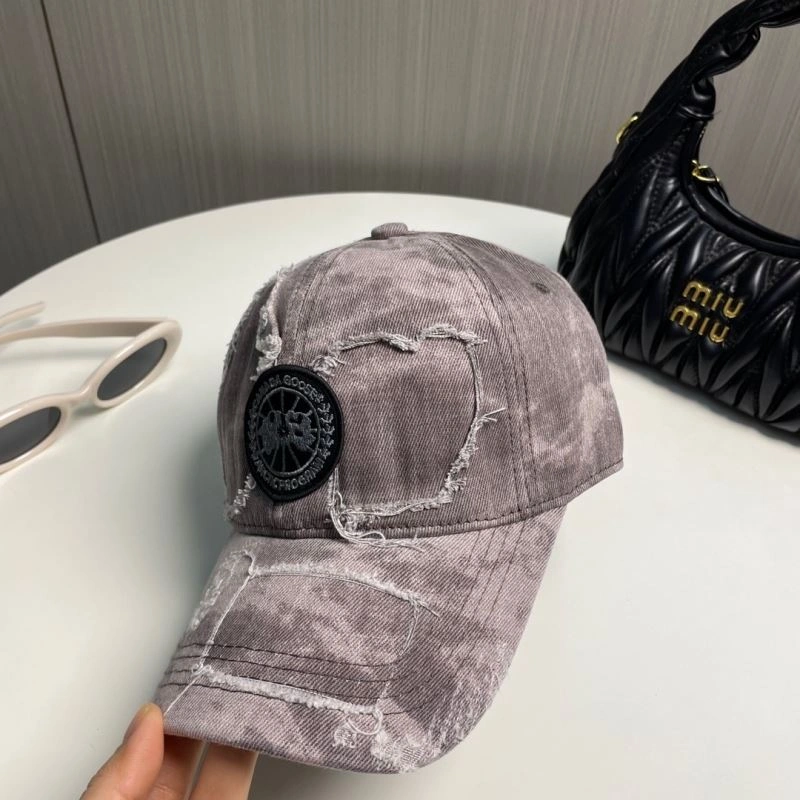 Accurate model Canada Goose Caps