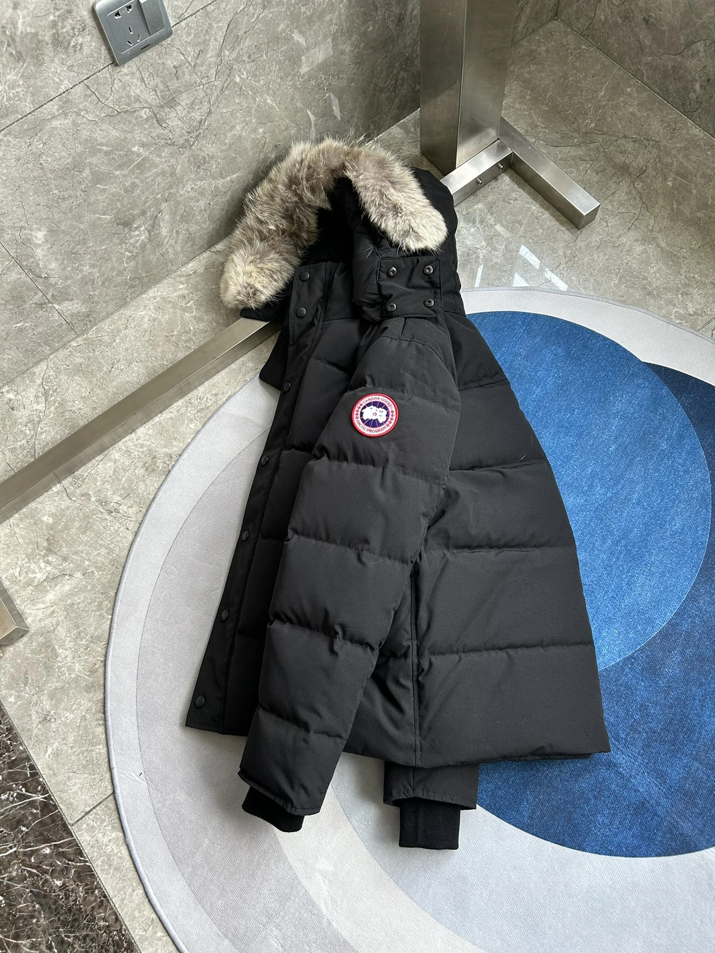 Brand-original Canada Goose Down Jackets