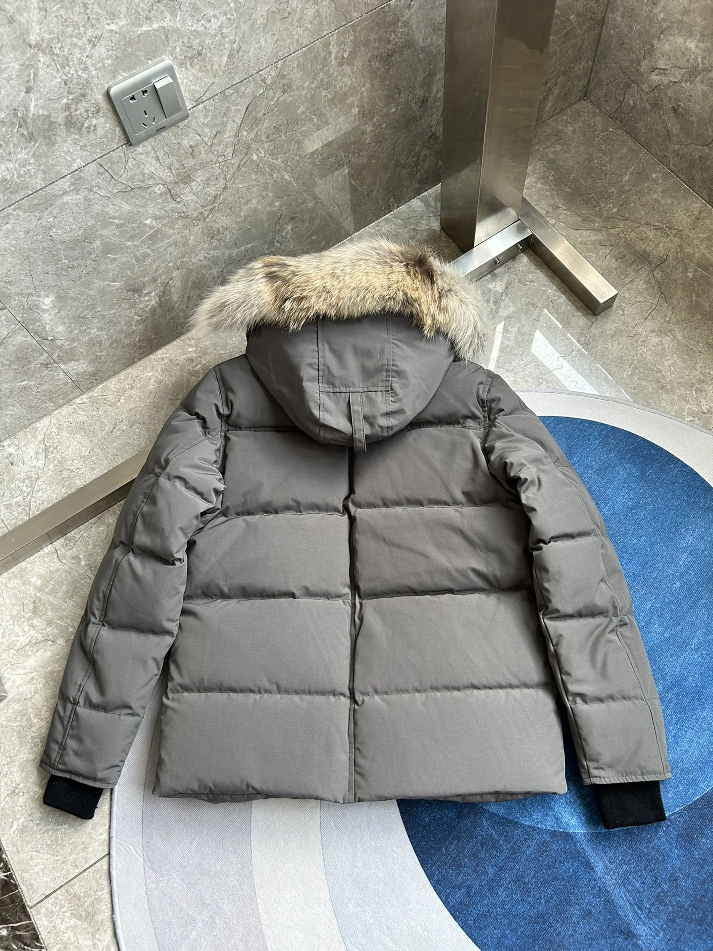 Brand-original Canada Goose Down Jackets