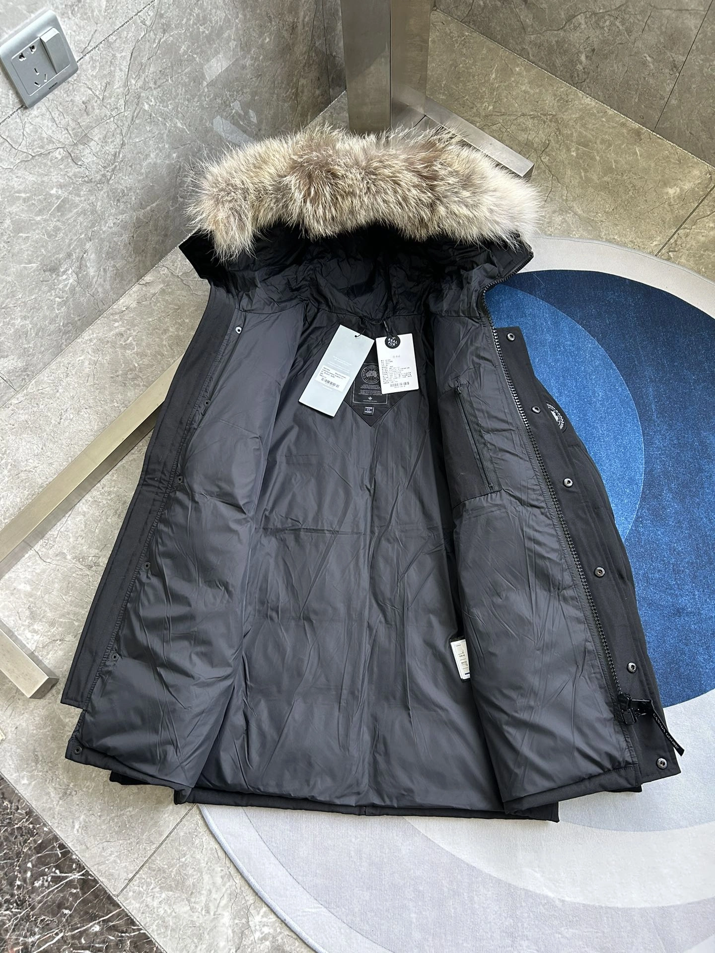 Official Canada Goose Down Jackets
