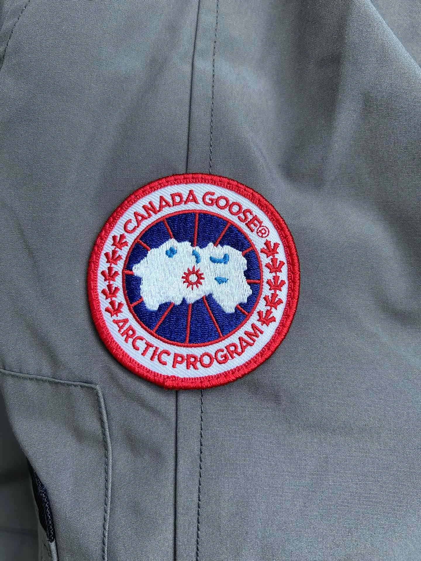 Accurate model Canada Goose Down Jackets