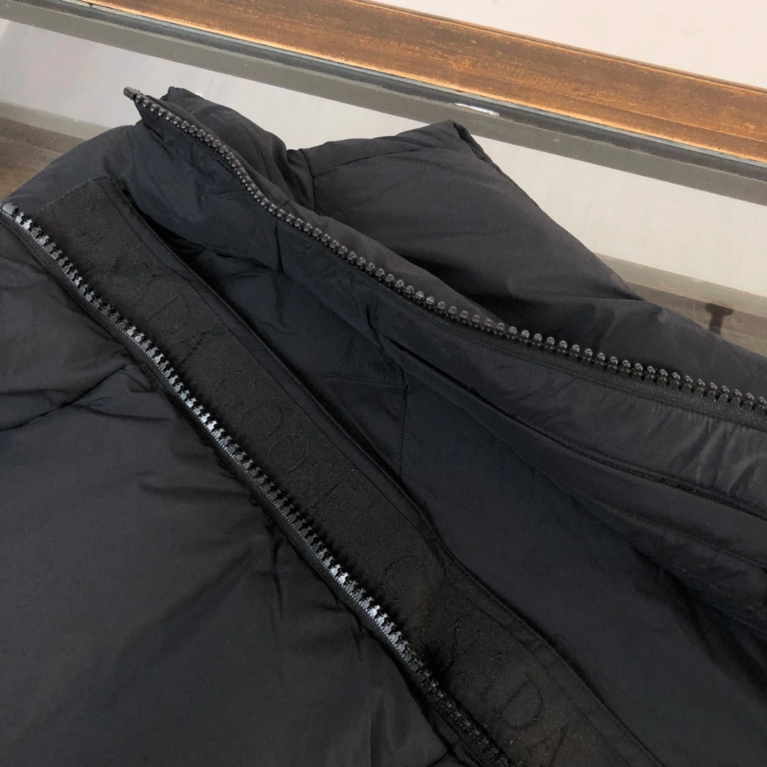 Exact replica Canada Goose Down Jackets