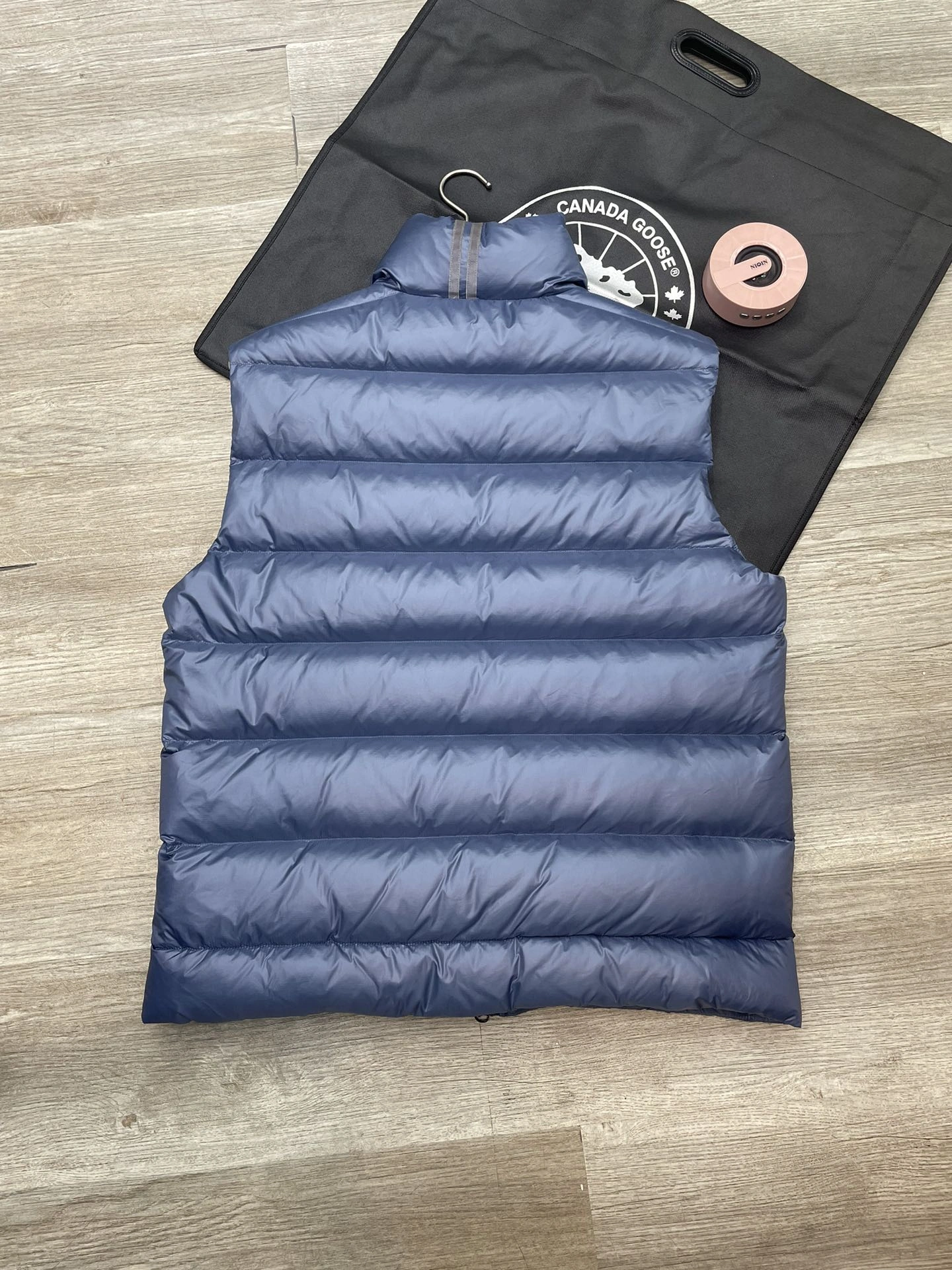 Exact replica Canada Goose Down Jackets
