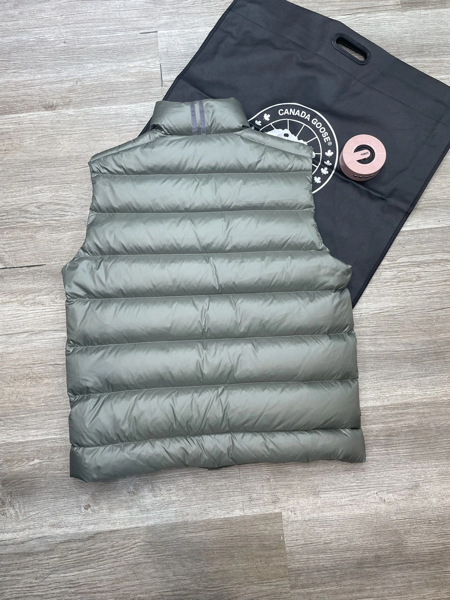 Exact replica Canada Goose Down Jackets