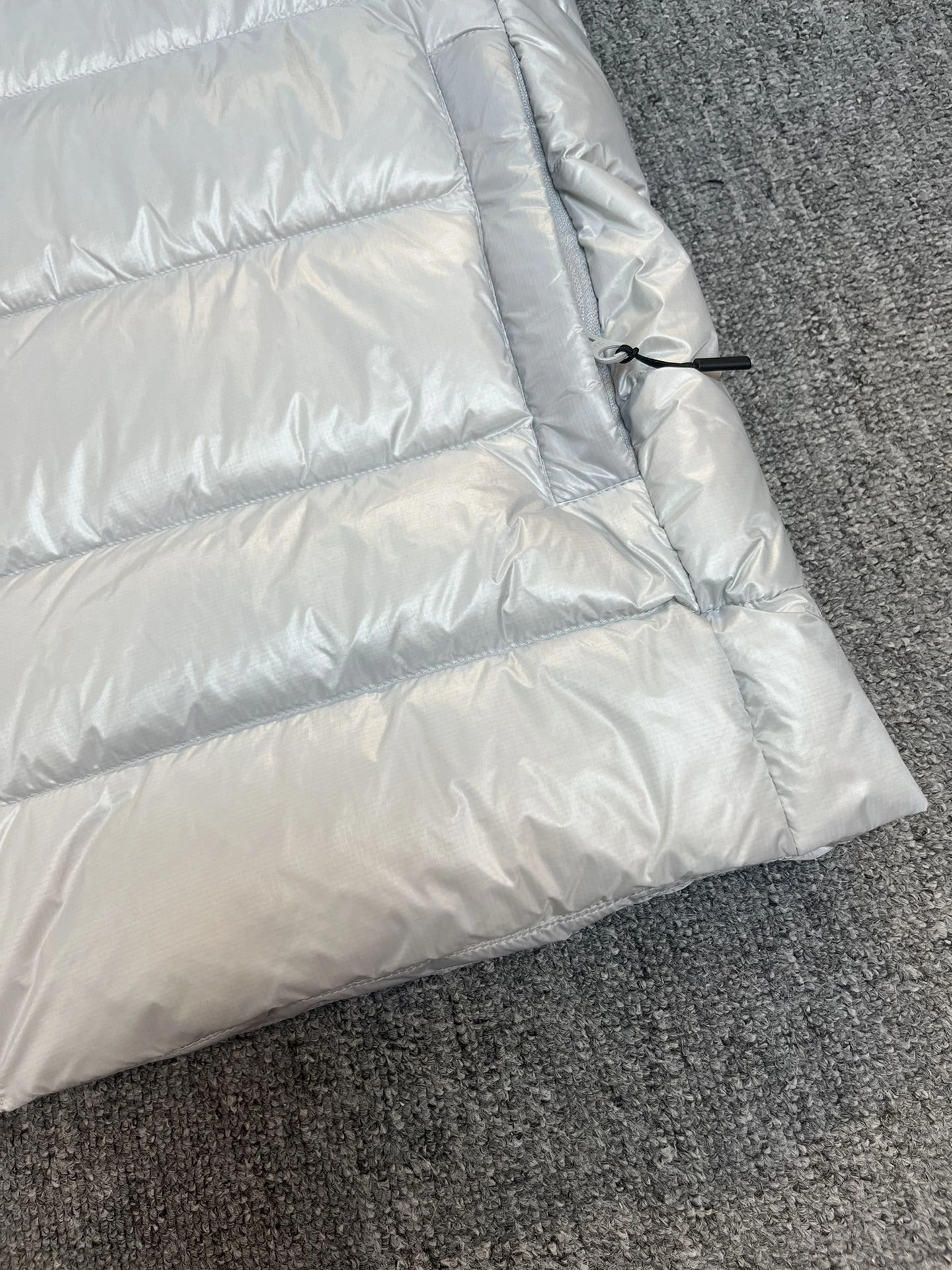 Brand-authenticated Canada Goose Down Jackets