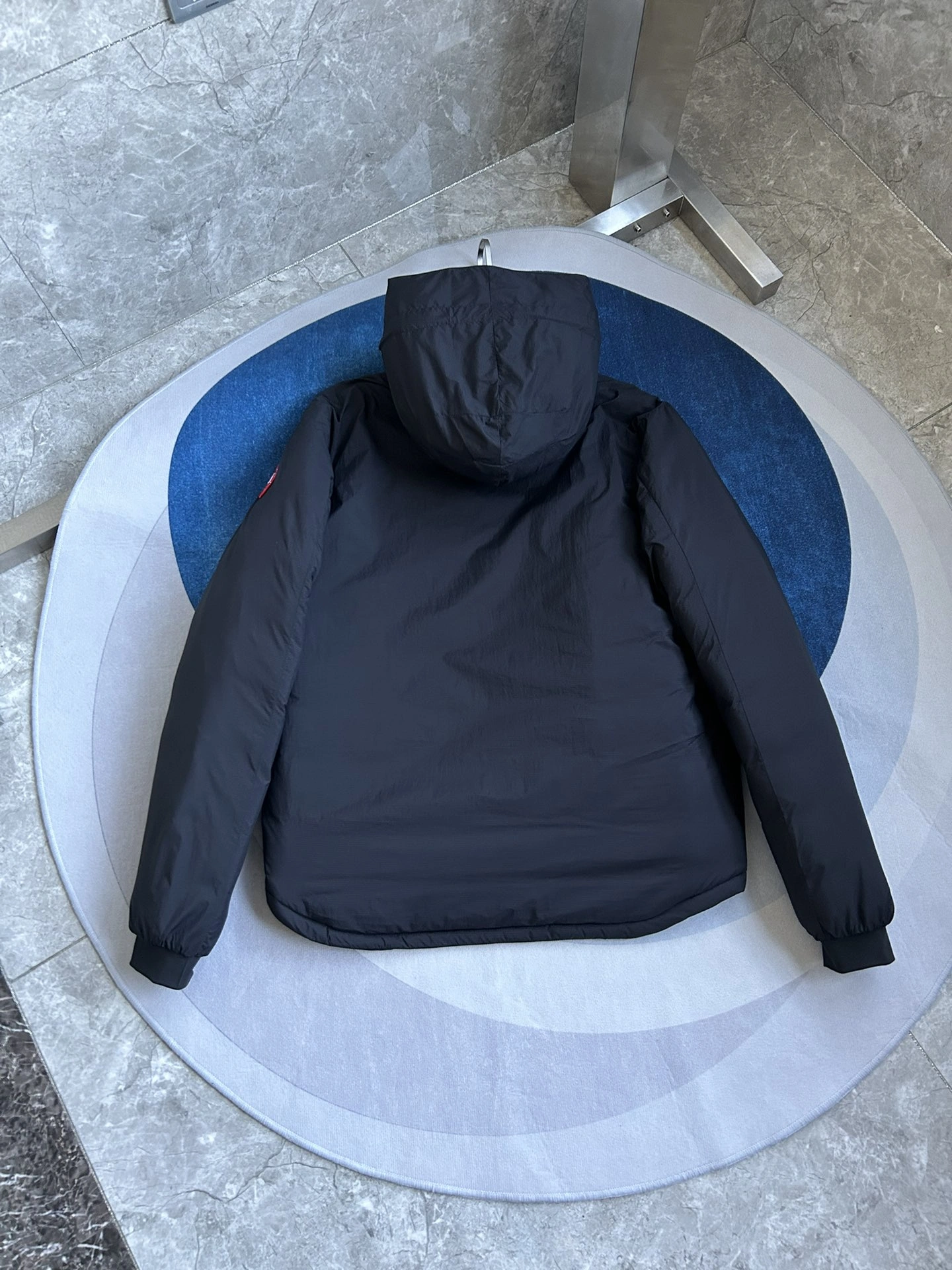 Brand-authenticated Canada Goose Down Jackets