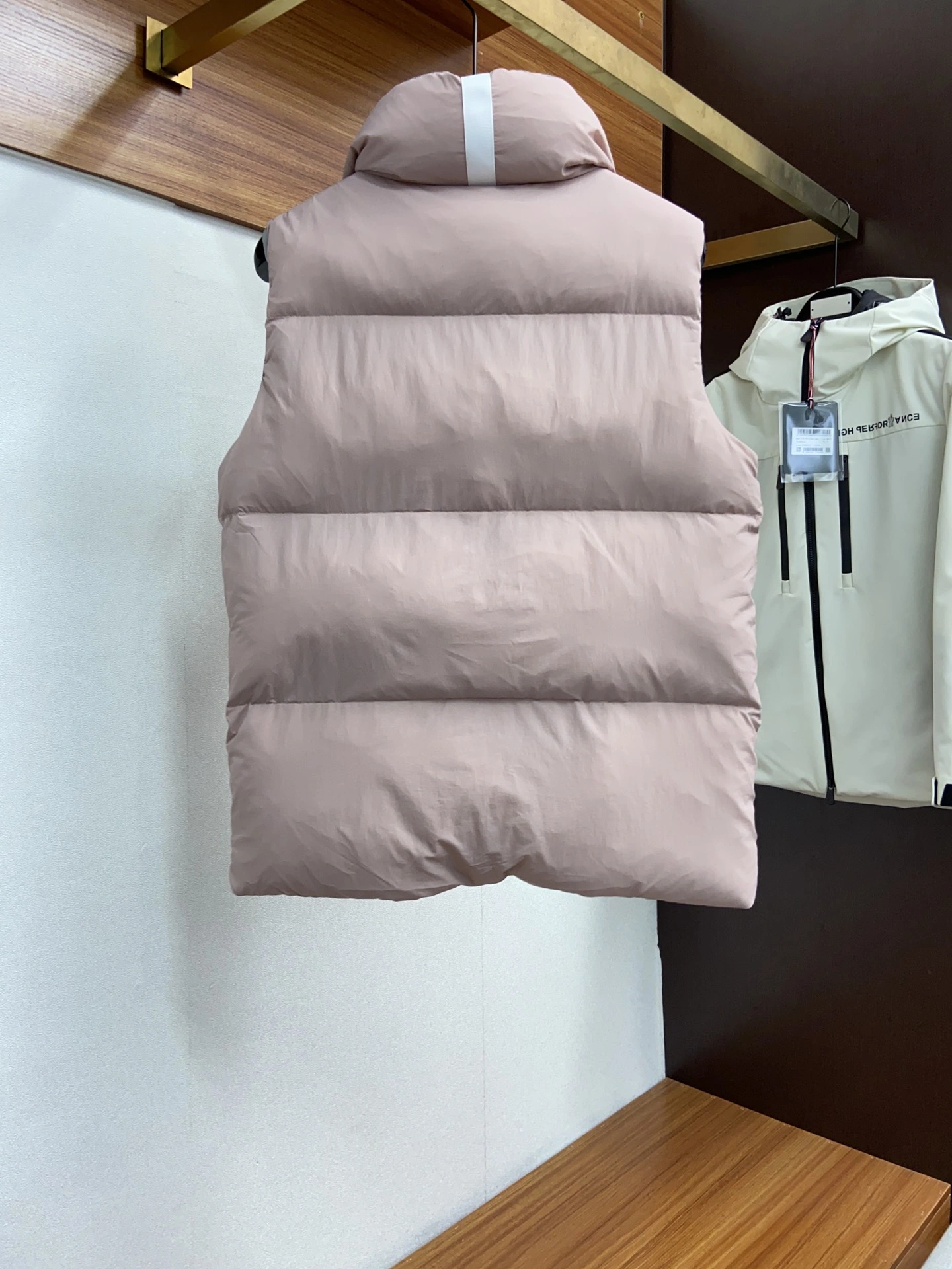 Low-cost Canada Goose Down Jackets