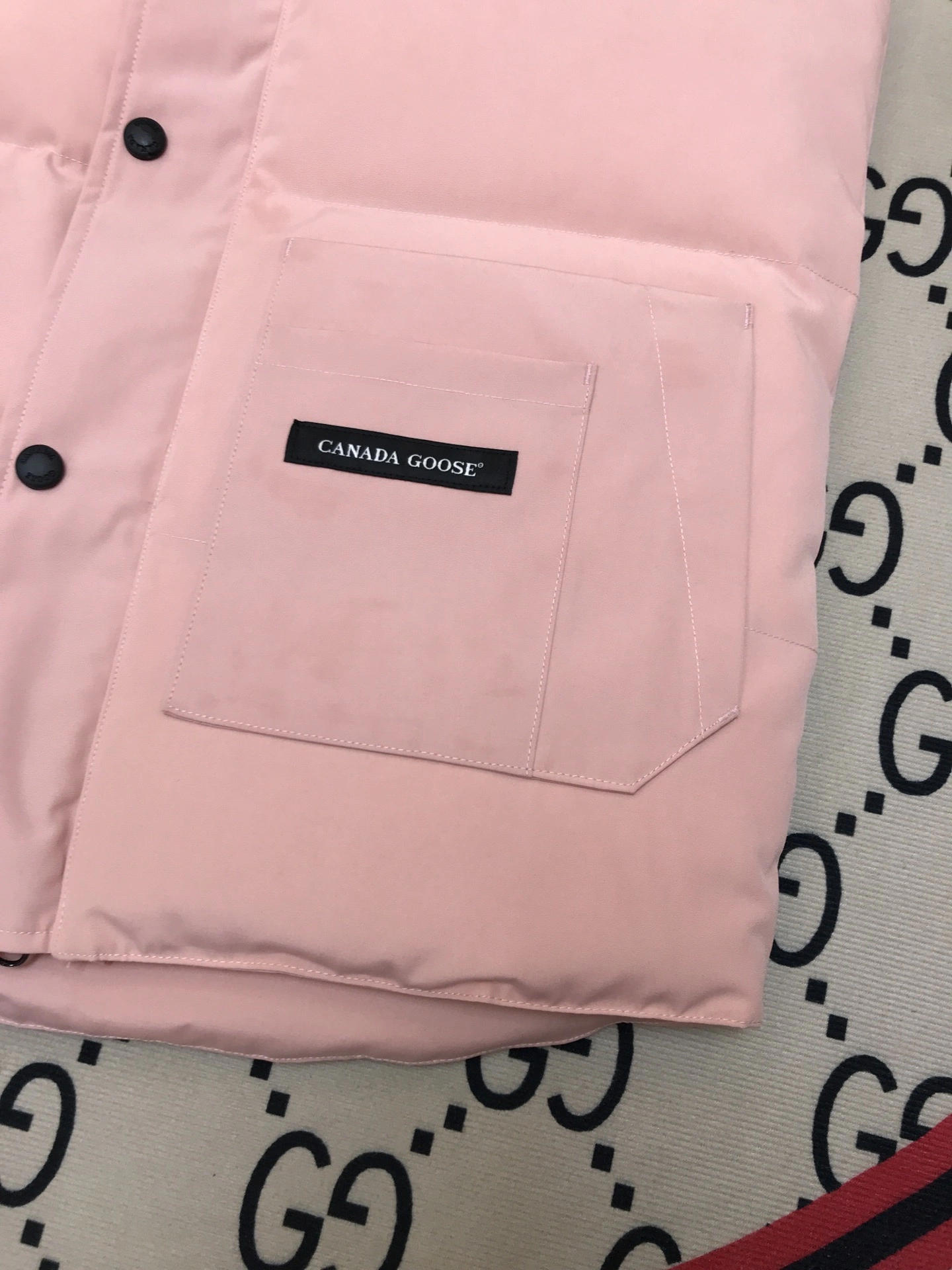 Brand-authenticated Canada Goose Down Jackets