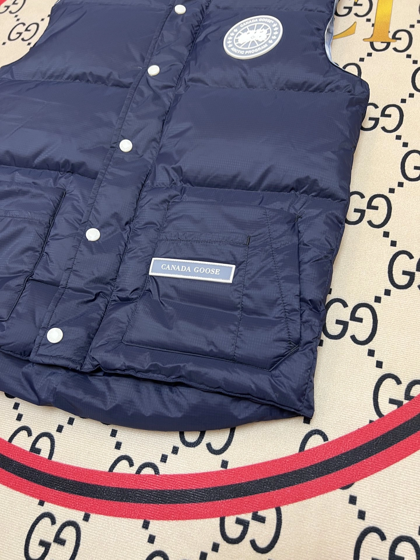 Brand-authenticated Canada Goose Down Jackets