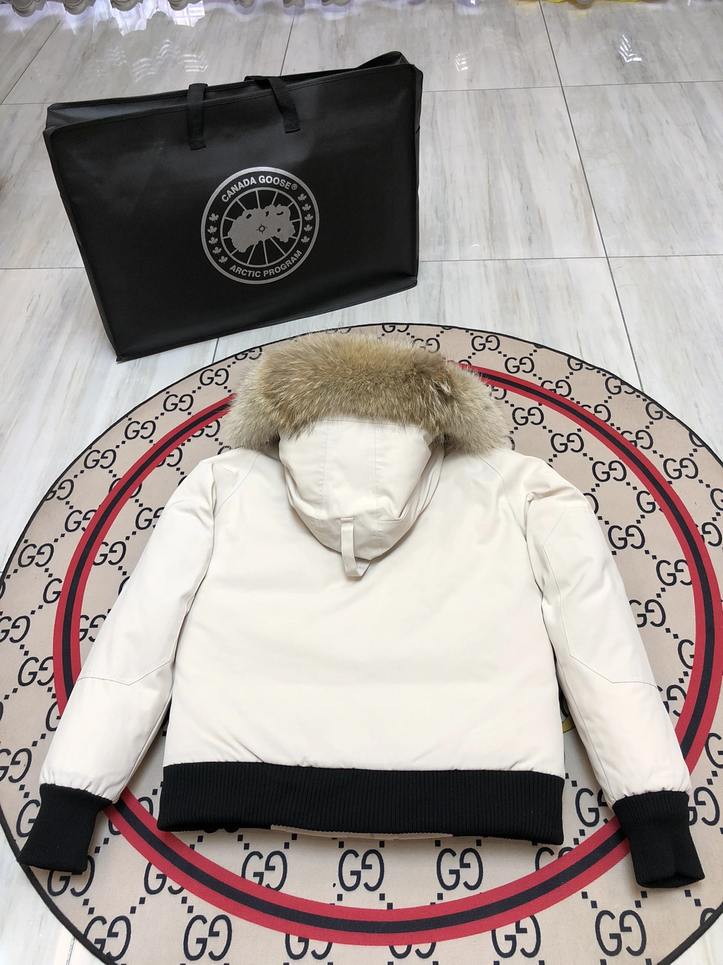 Exact replica Canada Goose Down Jackets