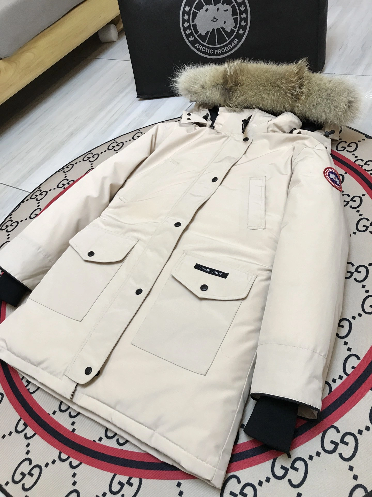 Reasonably priced Canada Goose Down Jackets