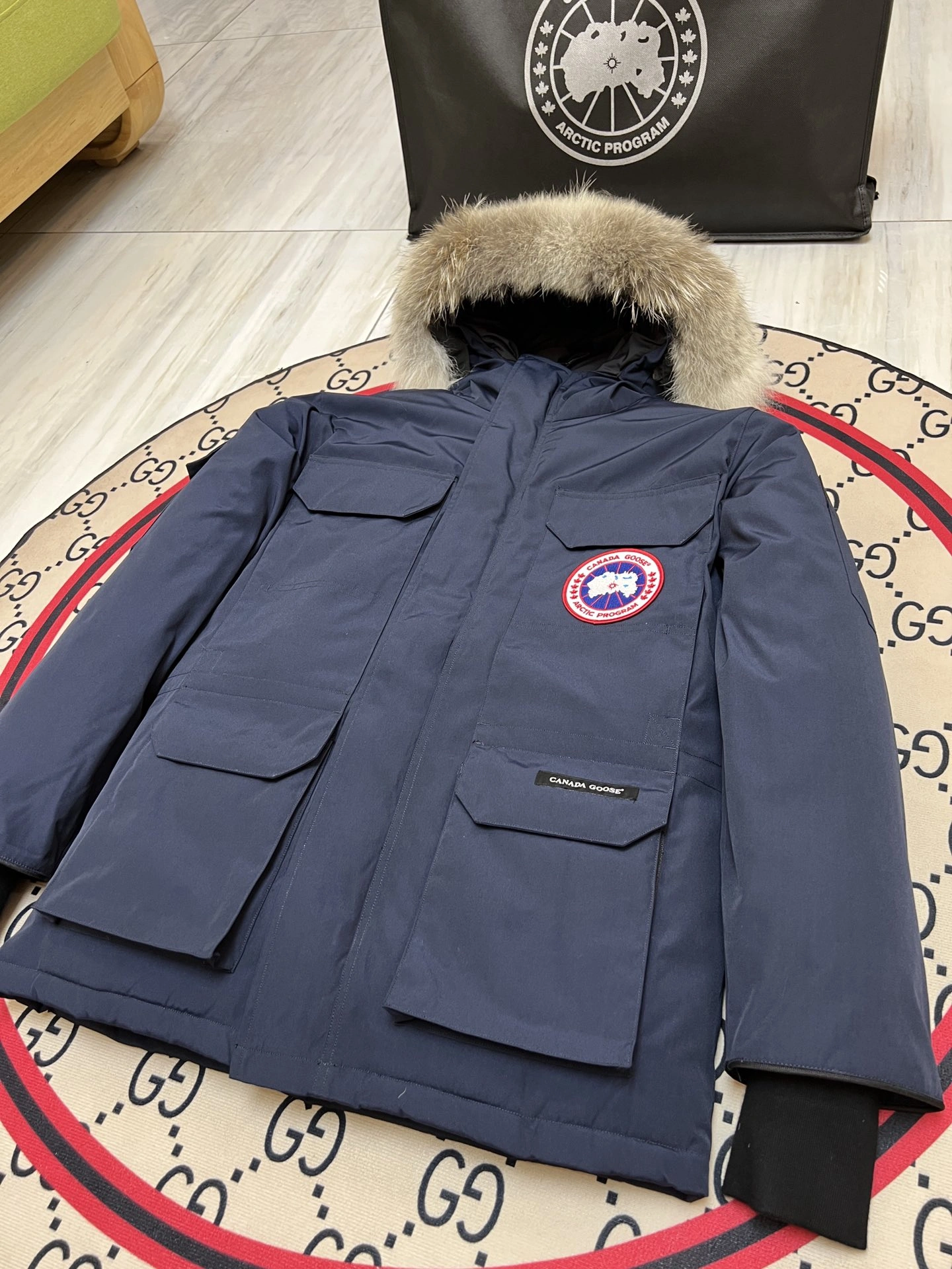 Indistinguishable Canada Goose Down Jackets
